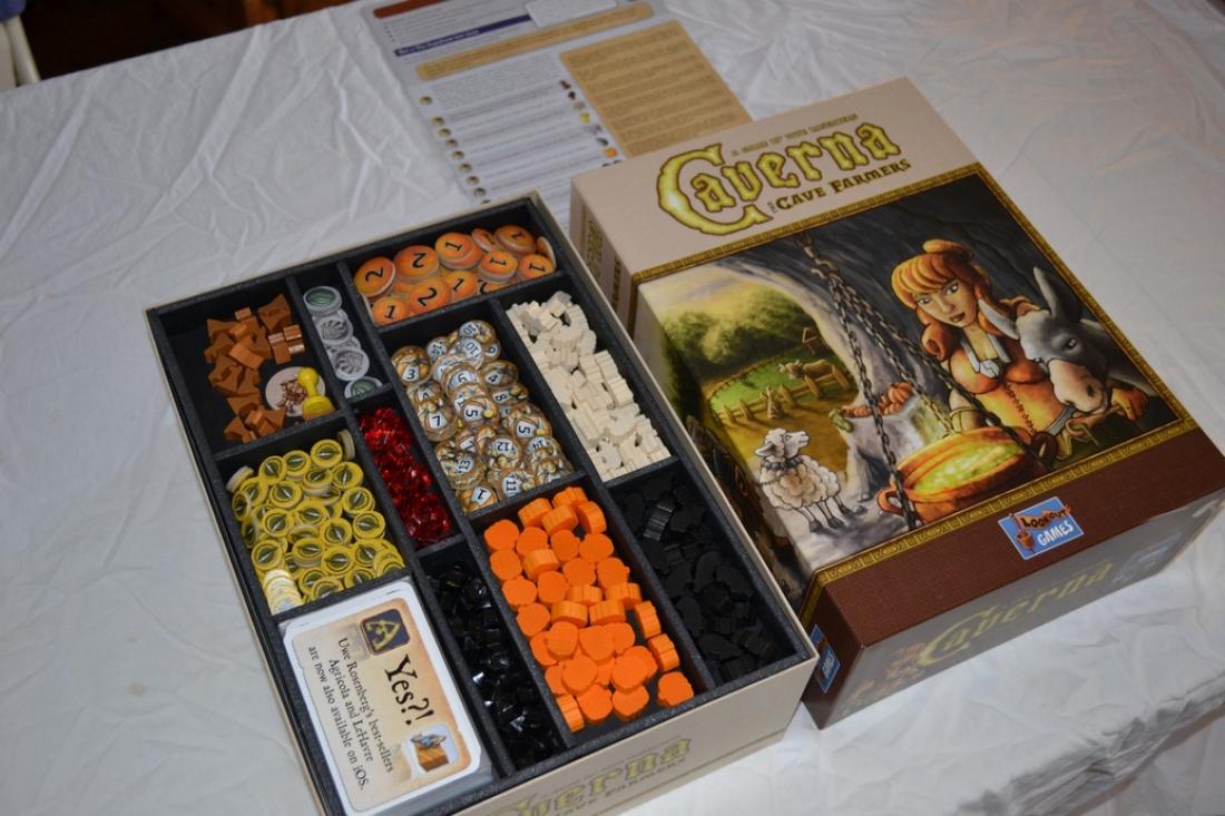 Caverna | Insert Here